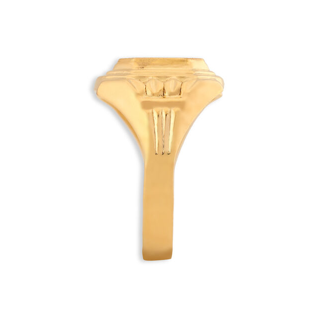 Intriguing 22 Karat Yellow Gold Octagonal Finger Ring