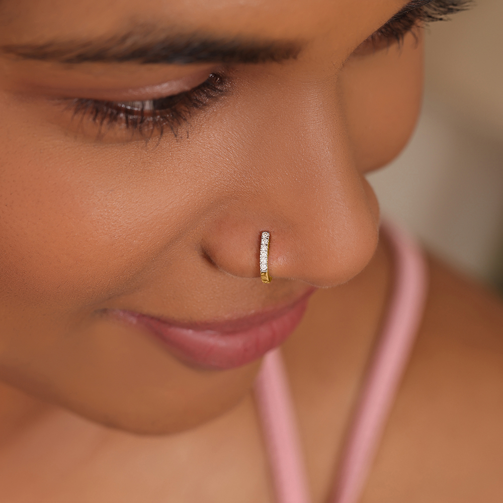 Buy 14KT Yellow Gold Diamond Nose Pin Online | Mia by Tanishq
