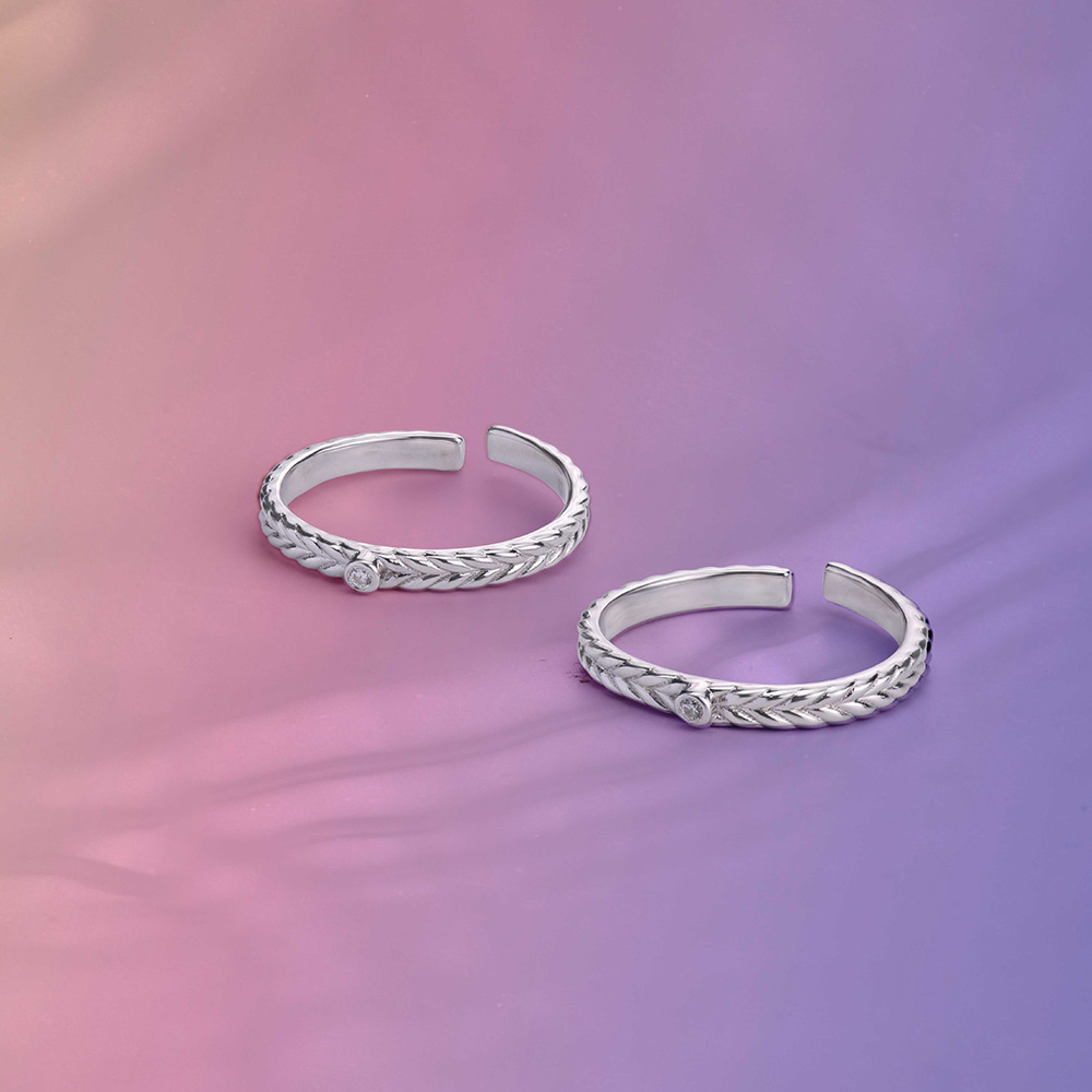 Toe Rings: Buy Minimalist Silver Toe Ring Designs for Women | Mia by ...